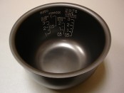 Replace Sanyo's ECJ-E35S inner pot with a Zojirushi NS-LAC05 pan - stuarte